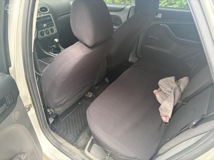 Ford Focus 2005 Anykščiai, ar dzinēja tilpumu 1.60 L un nobraukumu 211 tūkst. km par 350 €, foto 8 vietnē AUTOMOTO.COM.LV