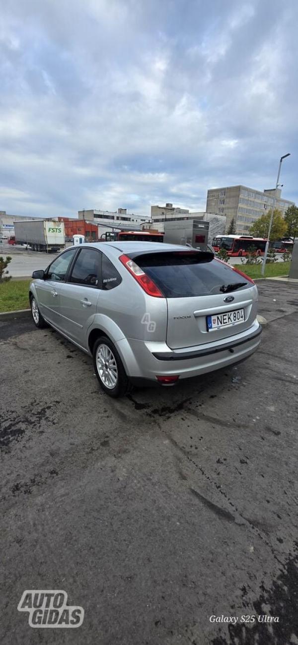 Ford Focus 2005 Kauņa, ar dzinēja tilpumu 1.60 L un nobraukumu 185 tūkst. km par 600 €, foto 4 vietnē AUTOMOTO.COM.LV