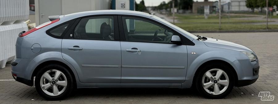 Ford Focus 2006 in Kaunas, with an engine capacity of 1.60 L and mileage of 307 thousand km for 1000 €, photo 8 on AUTOMOTO.COM.LV