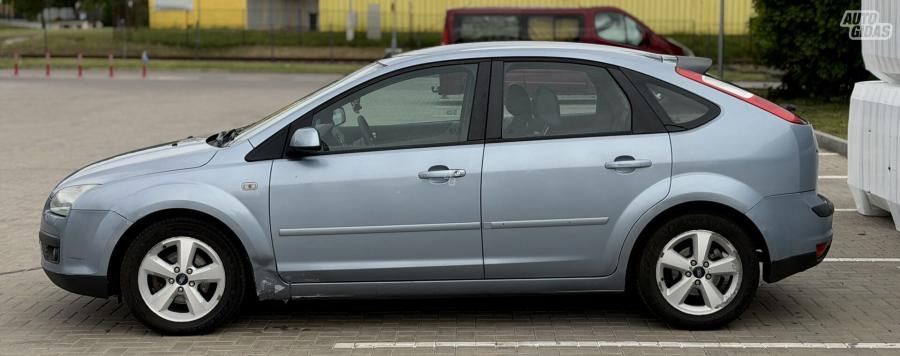 Ford Focus 2006 in Kaunas, with an engine capacity of 1.60 L and mileage of 307 thousand km for 1000 €, photo 9 on AUTOMOTO.COM.LV