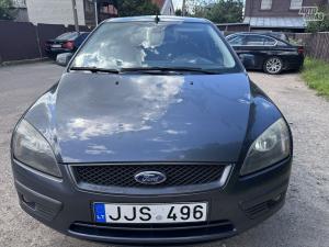 Ford Focus 2006 in Kaunas, with an engine capacity of 1.80 L and mileage of 300 thousand km for 850 €, photo 9 on AUTOMOTO.COM.LV