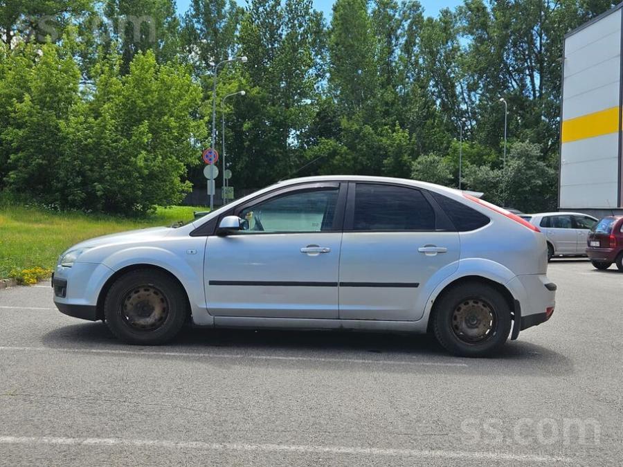 Ford Focus 2006 Rīga, ar dzinēja tilpumu 1.60 L un nobraukumu 217 tūkst. km par 400 €, foto 3 vietnē AUTOMOTO.COM.LV