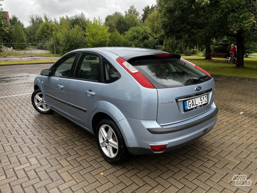 Ford Focus 2006 in Trakai, with an engine capacity of 1.60 L and mileage of 280 thousand km for 1590 €, photo 4 on AUTOMOTO.COM.LV