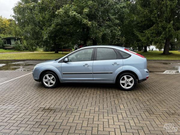 Ford Focus 2006 Trakai, ar dzinēja tilpumu 1.60 L un nobraukumu 280 tūkst. km par 1590 €, foto 5 vietnē AUTOMOTO.COM.LV