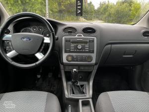 Ford Focus 2006 in Trakai, with an engine capacity of 1.60 L and mileage of 280 thousand km for 1590 €, photo 12 on AUTOMOTO.COM.LV