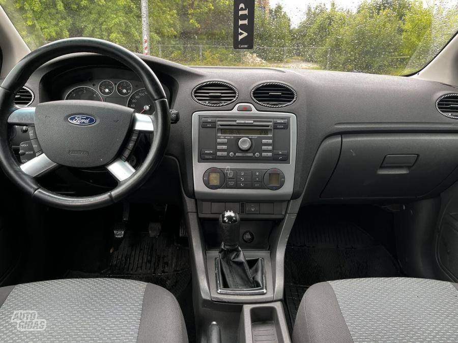 Ford Focus 2006 in Trakai, with an engine capacity of 1.60 L and mileage of 280 thousand km for 1590 €, photo 12 on AUTOMOTO.COM.LV