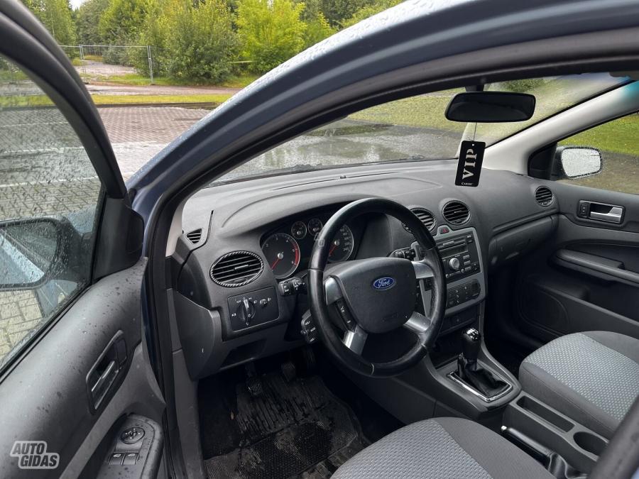 Ford Focus 2006 in Trakai, with an engine capacity of 1.60 L and mileage of 280 thousand km for 1590 €, photo 13 on AUTOMOTO.COM.LV