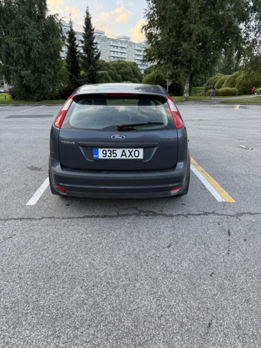 Ford Focus 2006 in Tartu, with an engine capacity of 1.60 L and mileage of 220 thousand km for 1550 €, photo 4 on AUTOMOTO.COM.LV