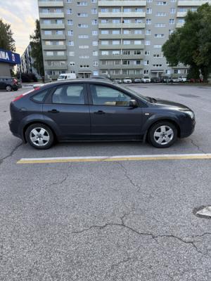 Ford Focus 2006 in Tartu, with an engine capacity of 1.60 L and mileage of 220 thousand km for 1550 €, photo 6 on AUTOMOTO.COM.LV