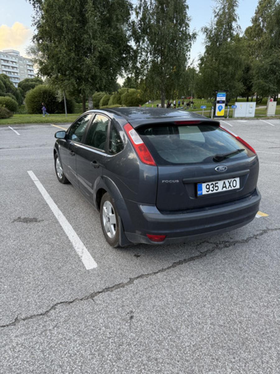 Ford Focus 2006 in Tartu, with an engine capacity of 1.60 L and mileage of 220 thousand km for 1550 €, photo 7 on AUTOMOTO.COM.LV