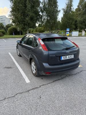 Ford Focus 2006 in Tartu, with an engine capacity of 1.60 L and mileage of 220 thousand km for 1550 €, photo 14 on AUTOMOTO.COM.LV