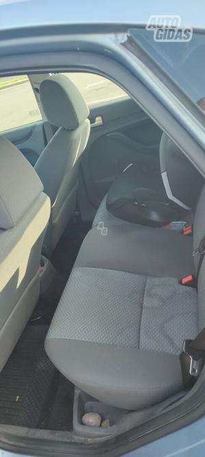 Ford Focus 2006 Kauņa, ar dzinēja tilpumu 1.60 L un nobraukumu 245 tūkst. km par 350 €, foto 8 vietnē AUTOMOTO.COM.LV