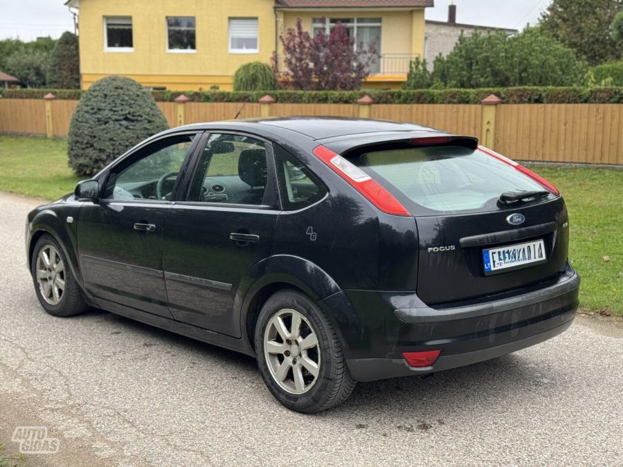 Ford Focus 2006 Ukmergė, ar dzinēja tilpumu 1.80 L un nobraukumu 270 tūkst. km par 550 €, foto 5 vietnē AUTOMOTO.COM.LV