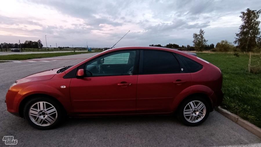 Ford Focus 2006 Šauļi, ar dzinēja tilpumu 1.80 L un nobraukumu 249 tūkst. km par 3500 €, foto 7 vietnē AUTOMOTO.COM.LV