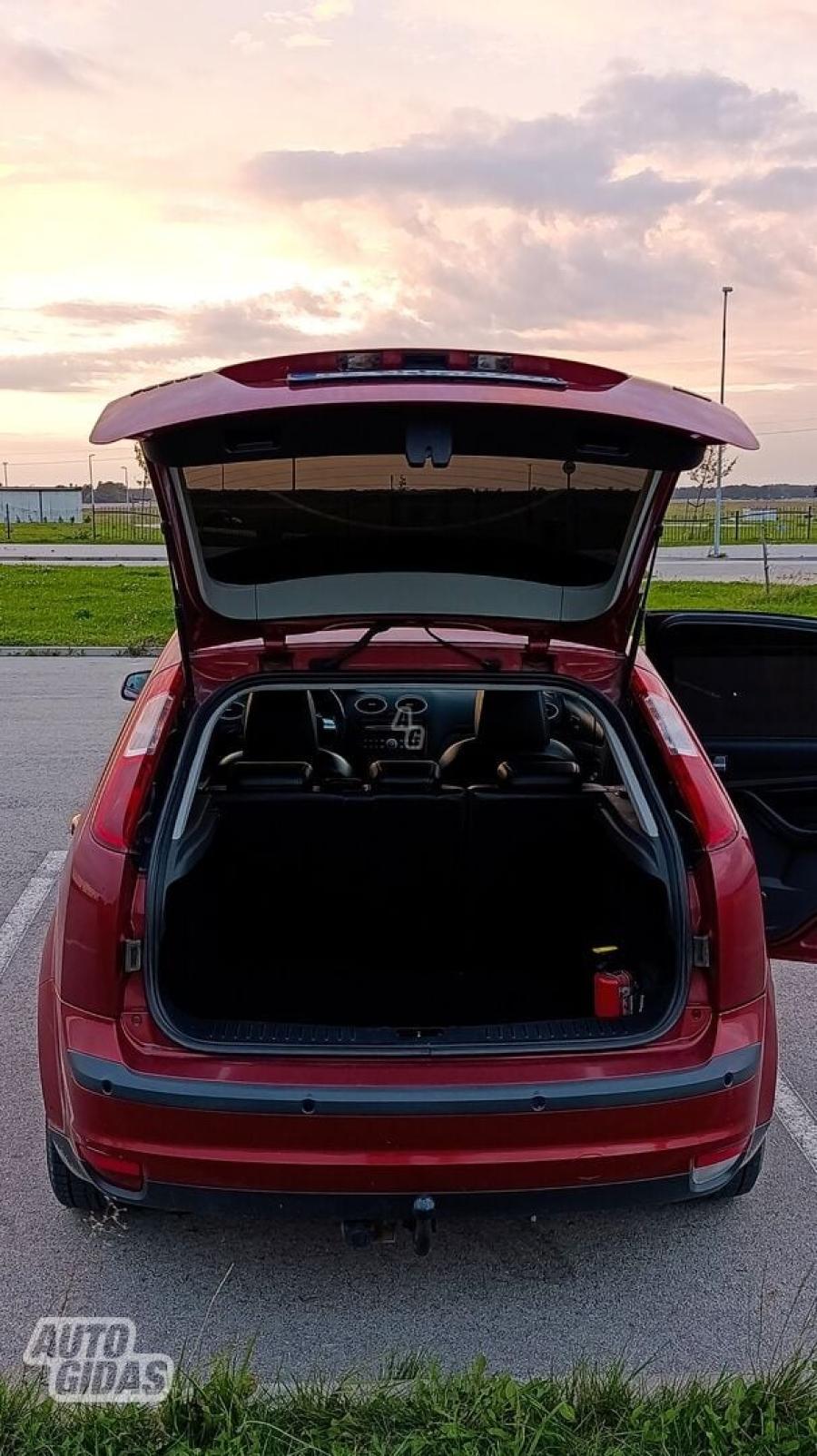 Ford Focus 2006 Šauļi, ar dzinēja tilpumu 1.80 L un nobraukumu 249 tūkst. km par 3500 €, foto 8 vietnē AUTOMOTO.COM.LV