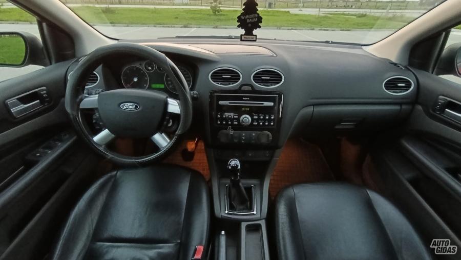 Ford Focus 2006 Šauļi, ar dzinēja tilpumu 1.80 L un nobraukumu 249 tūkst. km par 3500 €, foto 9 vietnē AUTOMOTO.COM.LV