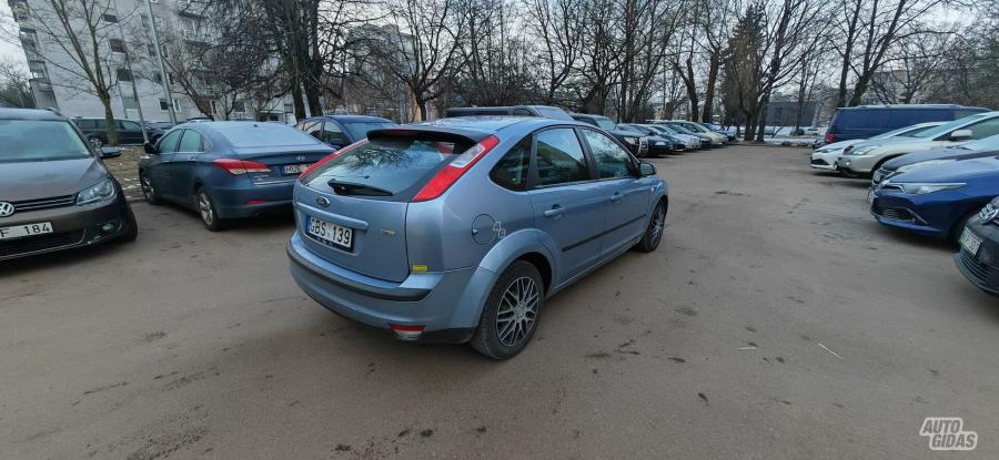 Ford Focus 2007 Viļņa, ar dzinēja tilpumu 1.80 L un nobraukumu 142 tūkst. km par 1300 €, foto 4 vietnē AUTOMOTO.COM.LV