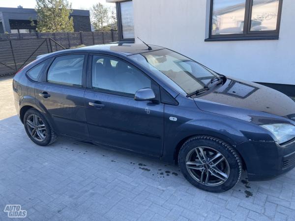 Ford Focus 2007 Kretinga, ar dzinēja tilpumu 1.60 L un nobraukumu 215 tūkst. km par 1200 €, foto 3 vietnē AUTOMOTO.COM.LV