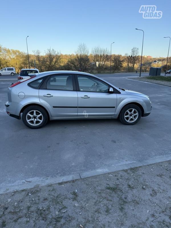 Ford Focus 2007 in Kaunas, with an engine capacity of 1.60 L and mileage of 223 thousand km for 1700 €, photo 2 on AUTOMOTO.COM.LV