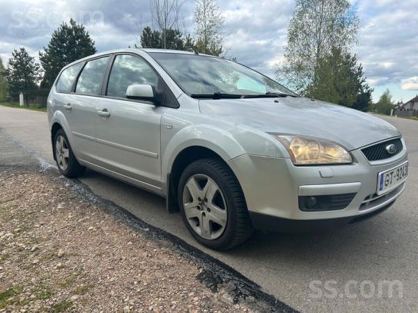 Ford Focus 2007 Rīga, ar dzinēja tilpumu 1.60 L un nobraukumu 246 tūkst. km par 1300 €, foto 3 vietnē AUTOMOTO.COM.LV