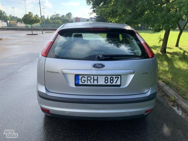 Ford Focus 2007 in Panevezys, with an engine capacity of 1.80 L and mileage of 195 thousand km for 990 €, photo 4 on AUTOMOTO.COM.LV