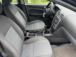 Ford Focus 2007 in Siauliai, with an engine capacity of 1.60 L and mileage of 235 thousand km for 630 €, photo 14 on AUTOMOTO.COM.LV