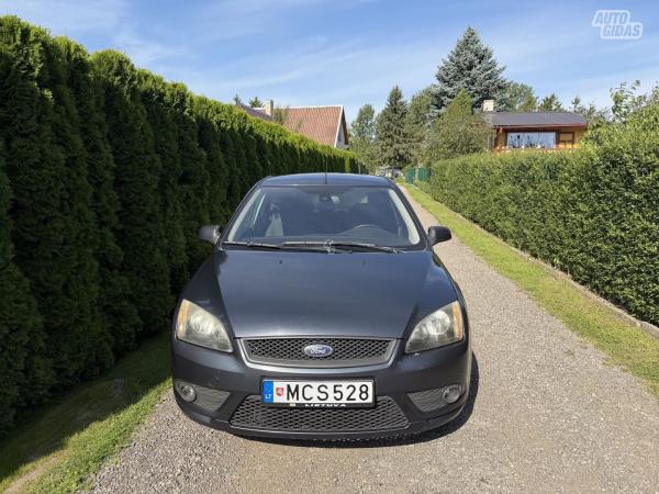 Ford Focus 2007 in Siauliai, with an engine capacity of 1.60 L and mileage of 255 thousand km for 1500 €, photo 5 on AUTOMOTO.COM.LV