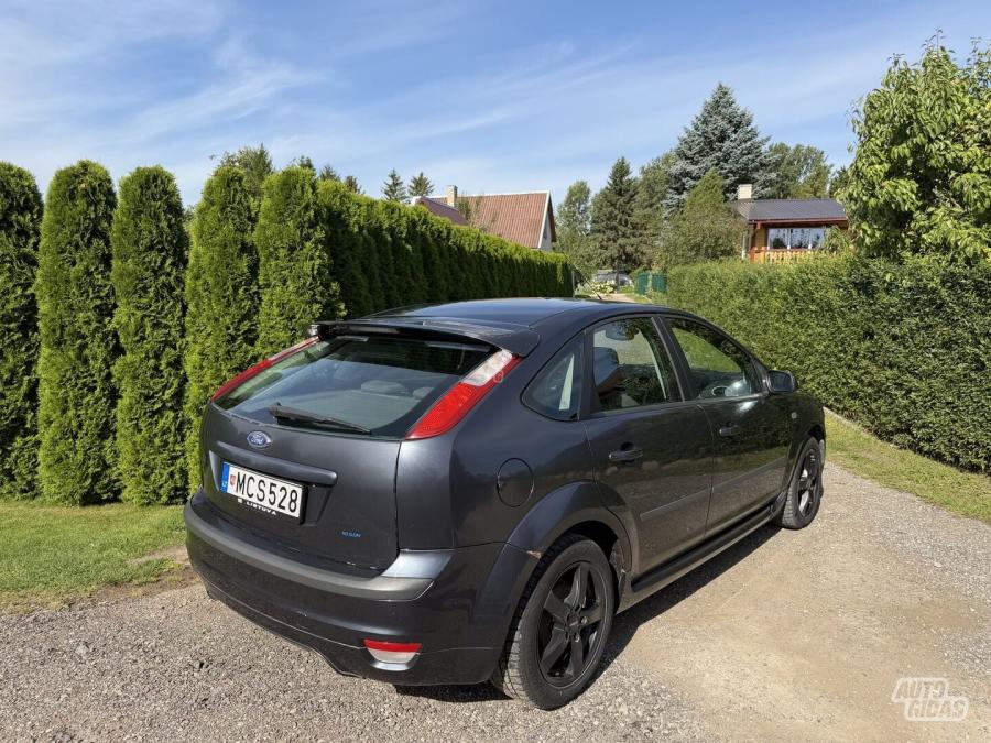 Ford Focus 2007 Šauļi, ar dzinēja tilpumu 1.60 L un nobraukumu 255 tūkst. km par 1500 €, foto 7 vietnē AUTOMOTO.COM.LV