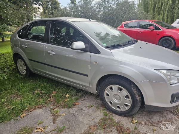 Ford Focus 2007 Marijampole, ar dzinēja tilpumu 1.40 L un nobraukumu 130 tūkst. km par 500 €, foto 3 vietnē AUTOMOTO.COM.LV