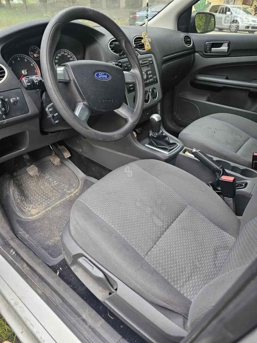 Ford Focus 2007 Marijampole, ar dzinēja tilpumu 1.40 L un nobraukumu 130 tūkst. km par 500 €, foto 7 vietnē AUTOMOTO.COM.LV