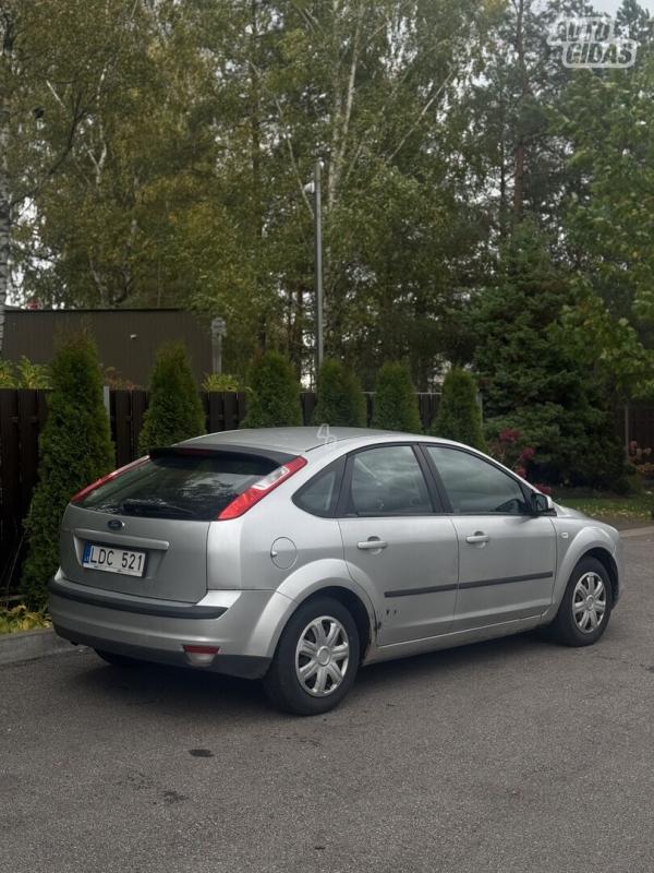 Ford Focus 2007 Viļņa vietnē Ford Focus 2007 Viļņa, ar dzinēja tilpumu 1.60 L un nobraukumu 0 tūkst. km par 850 €, foto 5 vietnē AUTOMOTO.COM.LV