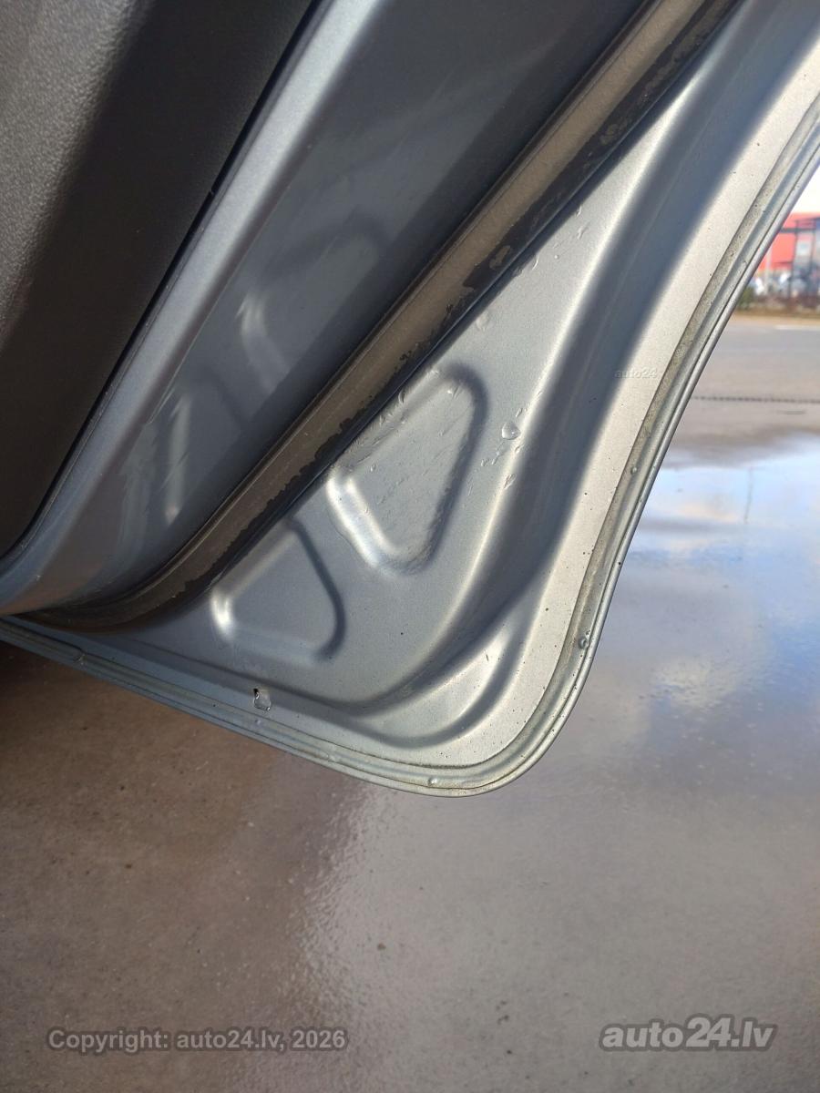 Ford Focus 2007 Tartu, ar dzinēja tilpumu 1.60 L un nobraukumu 127 tūkst. km par 2890 €, foto 9 vietnē AUTOMOTO.COM.LV