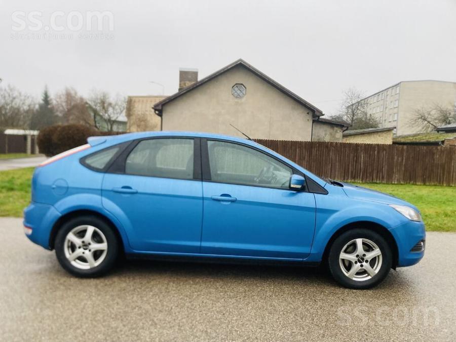 Ford Focus 2008 in Jelgava, with an engine capacity of 1.60 L and mileage of 318 thousand km for 1790 €, photo 4 on AUTOMOTO.COM.LV