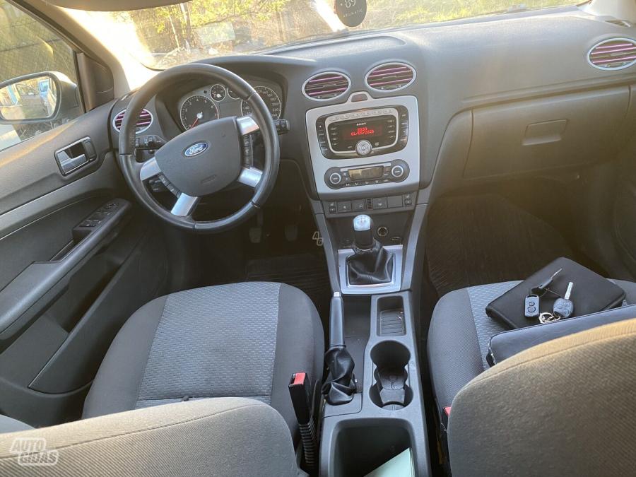 Ford Focus 2008 in Klaipeda, with an engine capacity of 1.60 L and mileage of 184 thousand km for 799 €, photo 10 on AUTOMOTO.COM.LV