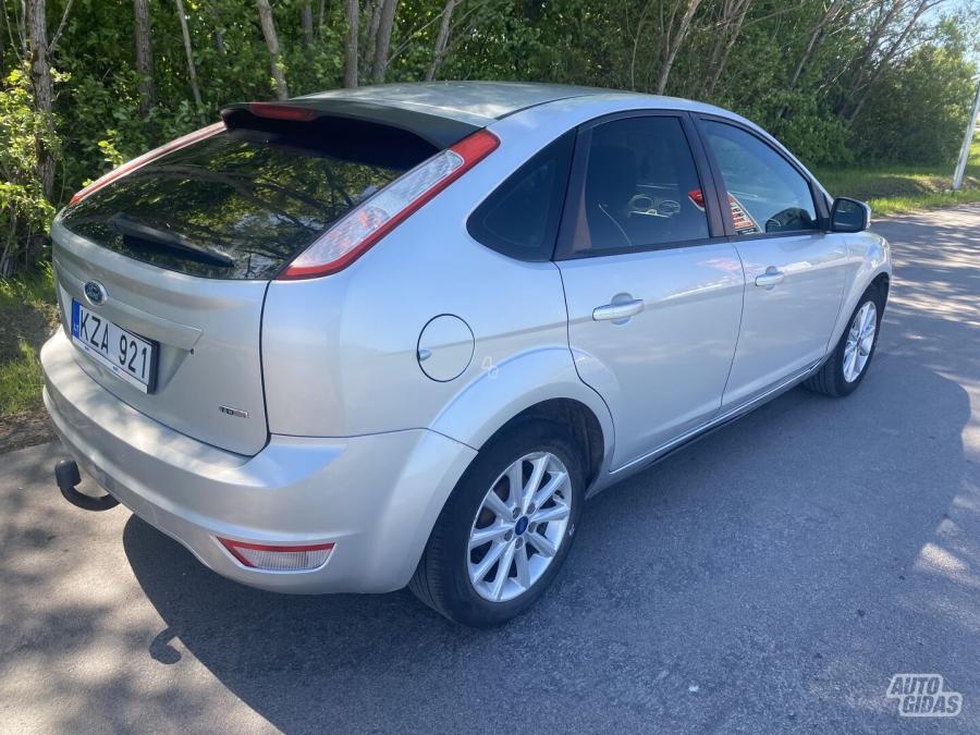 Ford Focus 2008 in Kretinga, with an engine capacity of 1.60 L and mileage of 327 thousand km for 1650 €, photo 4 on AUTOMOTO.COM.LV