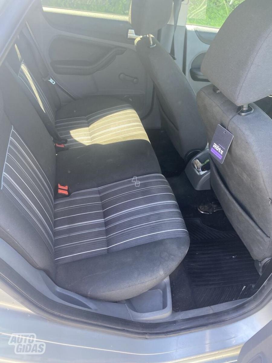 Ford Focus 2008 in Kretinga, with an engine capacity of 1.60 L and mileage of 327 thousand km for 1650 €, photo 9 on AUTOMOTO.COM.LV
