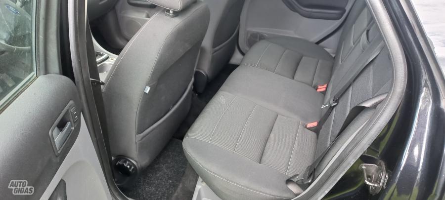 Ford Focus 2008 in Birzai, with an engine capacity of 2.00 L and mileage of 182 thousand km for 2450 €, photo 11 on AUTOMOTO.COM.LV
