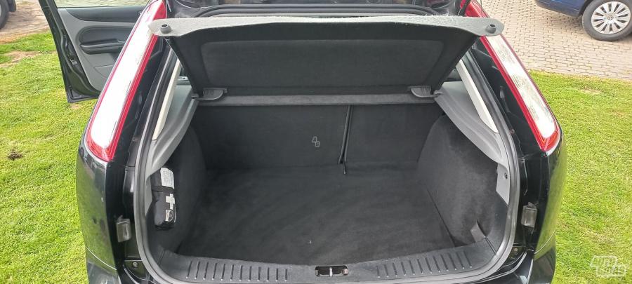 Ford Focus 2008 in Birzai, with an engine capacity of 2.00 L and mileage of 182 thousand km for 2450 €, photo 13 on AUTOMOTO.COM.LV