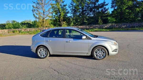 Ford Focus 2008 in Talsi, with an engine capacity of 1.80 L and mileage of 375 thousand km for 2450 €, photo 4 on AUTOMOTO.COM.LV