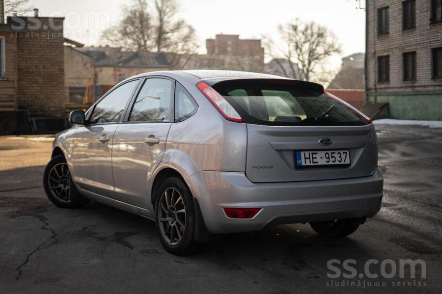 Ford Focus 2008 Rīga, ar dzinēja tilpumu 1.60 L un nobraukumu 238 tūkst. km par 1390 €, foto 7 vietnē AUTOMOTO.COM.LV