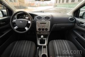 Ford Focus 2008 Rīga, ar dzinēja tilpumu 1.60 L un nobraukumu 238 tūkst. km par 1390 €, foto 9 vietnē AUTOMOTO.COM.LV