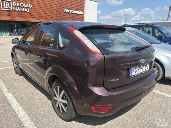 Ford Focus 2008 Kauņa, ar dzinēja tilpumu 1.60 L un nobraukumu 3 tūkst. km par 500 €, foto 3 vietnē AUTOMOTO.COM.LV