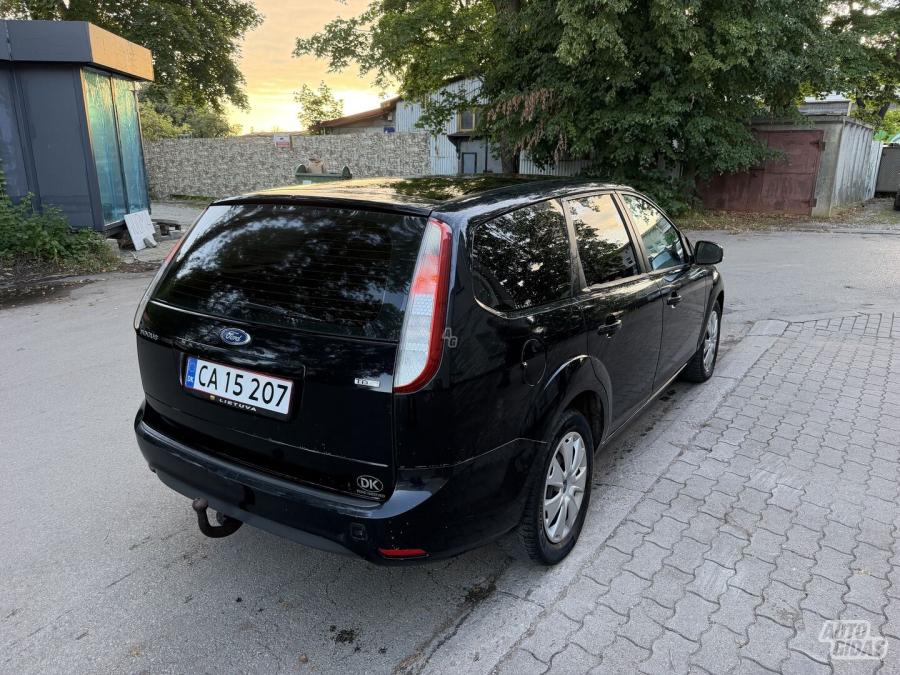 Ford Focus 2008 Klaipėda, ar dzinēja tilpumu 1.60 L un nobraukumu 280 tūkst. km par 1350 €, foto 4 vietnē AUTOMOTO.COM.LV