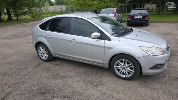 Ford Focus 2009 in Panevezys, with an engine capacity of 1.80 L and mileage of 246 thousand km for 1900 €, photo 3 on AUTOMOTO.COM.LV