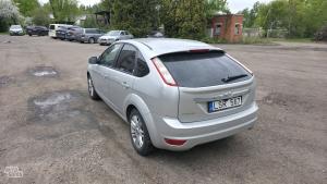 Ford Focus 2009 in Panevezys, with an engine capacity of 1.80 L and mileage of 246 thousand km for 1900 €, photo 6 on AUTOMOTO.COM.LV