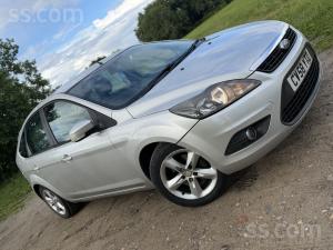 Ford Focus 2009 Rīga, ar dzinēja tilpumu 1.80 L un nobraukumu 211 tūkst. km par 600 €, foto 3 vietnē AUTOMOTO.COM.LV