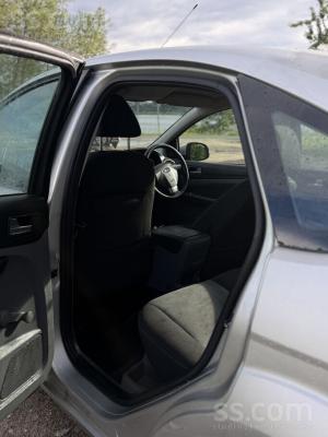 Ford Focus 2009 Rīga, ar dzinēja tilpumu 1.80 L un nobraukumu 211 tūkst. km par 600 €, foto 6 vietnē AUTOMOTO.COM.LV