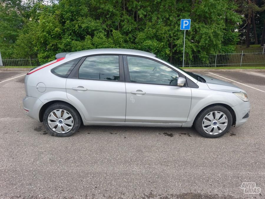 Ford Focus 2009 Viļņa, ar dzinēja tilpumu 1.60 L un nobraukumu 250 tūkst. km par 830 €, foto 7 vietnē AUTOMOTO.COM.LV