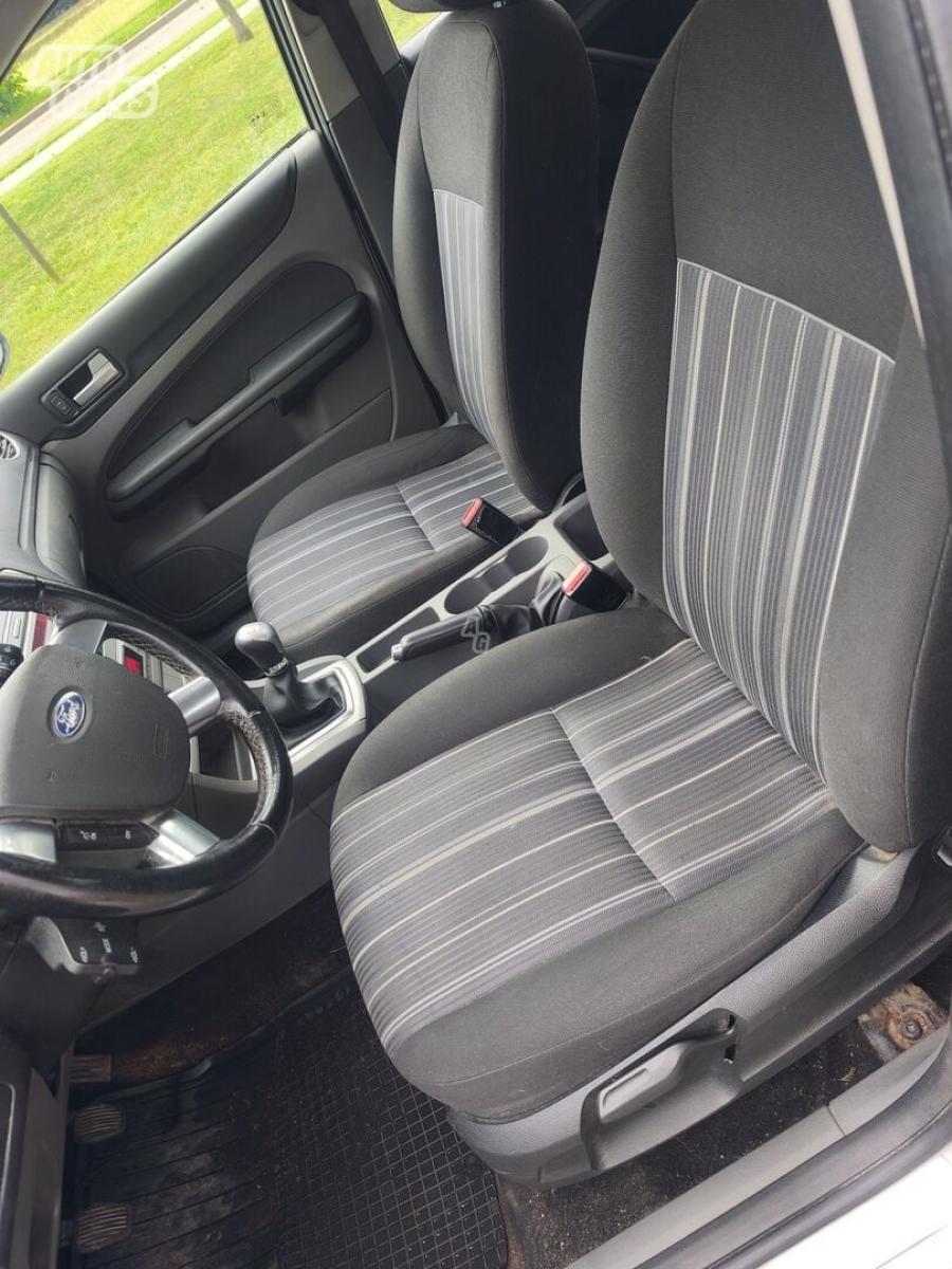 Ford Focus 2009 Viļņa, ar dzinēja tilpumu 1.60 L un nobraukumu 250 tūkst. km par 830 €, foto 9 vietnē AUTOMOTO.COM.LV