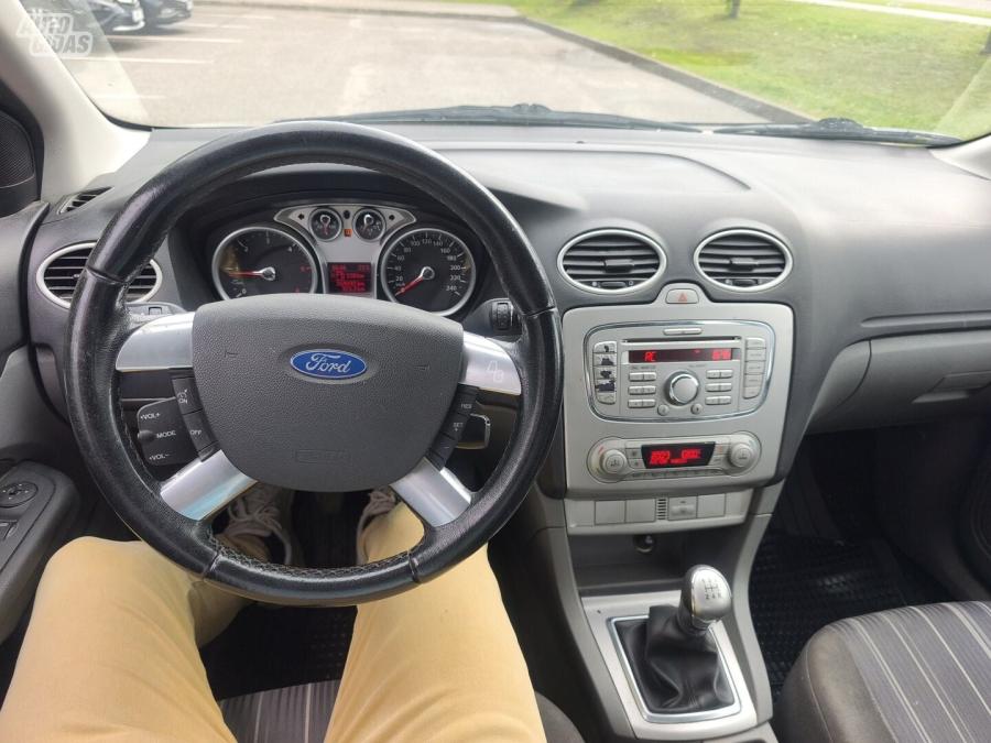 Ford Focus 2009 Viļņa, ar dzinēja tilpumu 1.60 L un nobraukumu 250 tūkst. km par 830 €, foto 10 vietnē AUTOMOTO.COM.LV